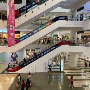 ALPHALAND SOUTHGATE MALL - Updated November 2025 - 2258 Chino Roces ...