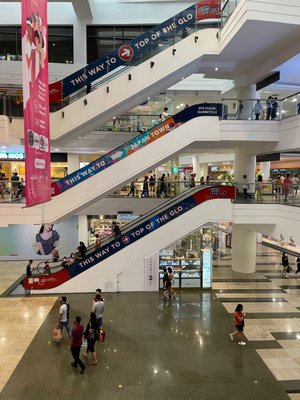 GLORIETTA 1 - Updated December 2025 - 36 Photos & 13 Reviews - Ayala ...