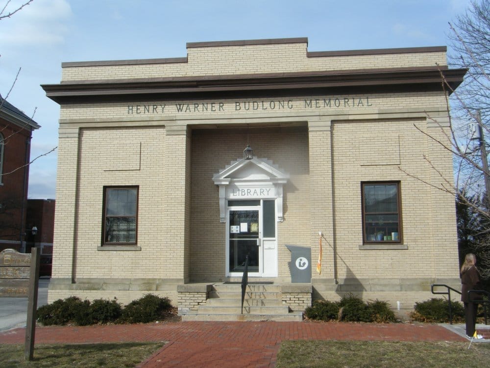 WARWICK PUBLIC LIBRARY - Updated October 2025 - 15 Photos - 3267 Post ...