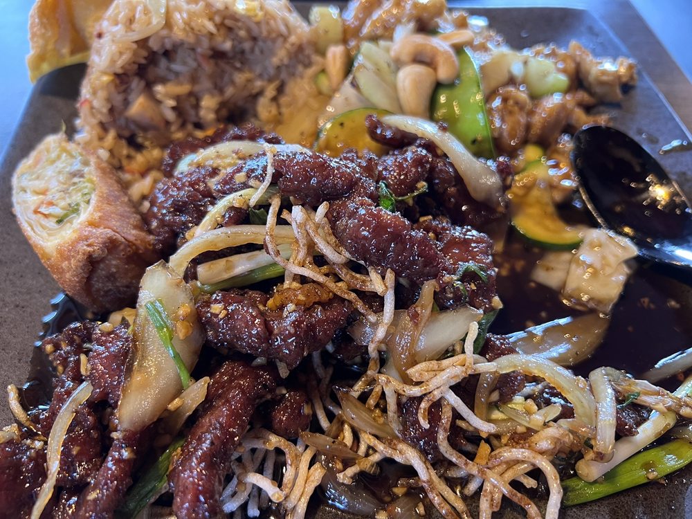 PEKING CHINESE RESTAURANT - 46 Reviews - 500 E Railroad Ave, Wasilla ...