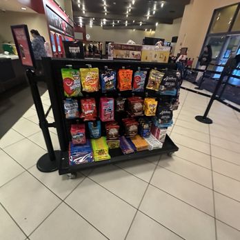 AMC DINE-IN FRAMINGHAM 16 - Updated December 2025 - 219 Photos & 291 ...