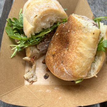 ROLI ROTI GOURMET ROTISSERIE - Updated July 2024 - 1945 Photos & 1609 ...