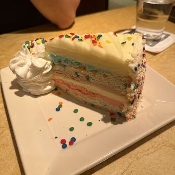 THE CHEESECAKE FACTORY - Updated August 2025 - 1200 Photos & 711 ...