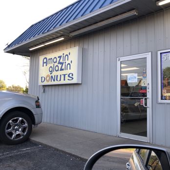 AMAZIN GLAZIN DONUTS - Updated December 2025 - 53 Photos & 38 Reviews ...