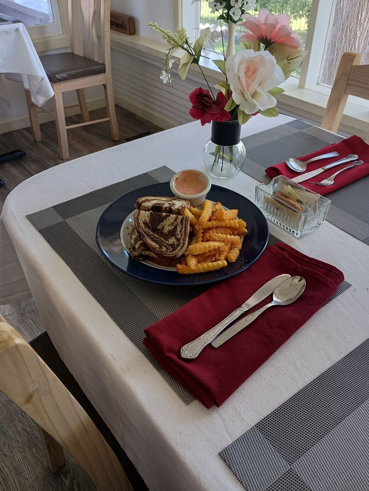 MEMORIES FINE DINING - Updated April 2026 - 18 Photos & 51 Reviews ...
