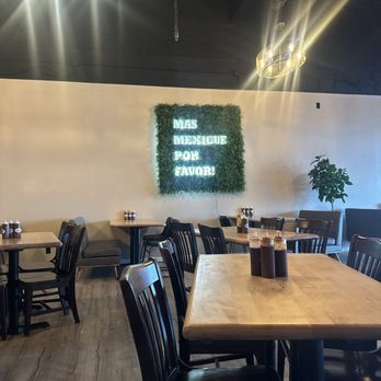 HUMO BARBECUE - Updated July 2024 - 112 Photos & 54 Reviews - 3720 ...