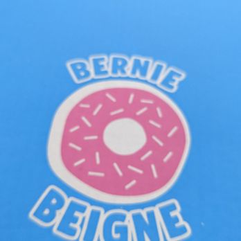 BERNIE BEIGNE - 75 Photos & 30 Reviews - 23 Rue Bernard O, Montréal ...