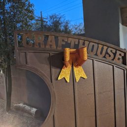 BARNYARD CRAFTHOUSE & EATERY - Updated October 2025 - 422 Photos & 463 ...