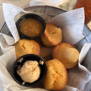 HENDRICKS BBQ - Updated April 2025 - 442 Photos & 698 Reviews - 1200 S ...