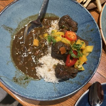 TRAVELER’S TABLE - Updated November 2024 - 6132 Photos & 2073 Reviews ...