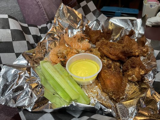 PENGUIN HOTEL & BAR - Updated January 2026 - 35 Photos & 48 Reviews ...