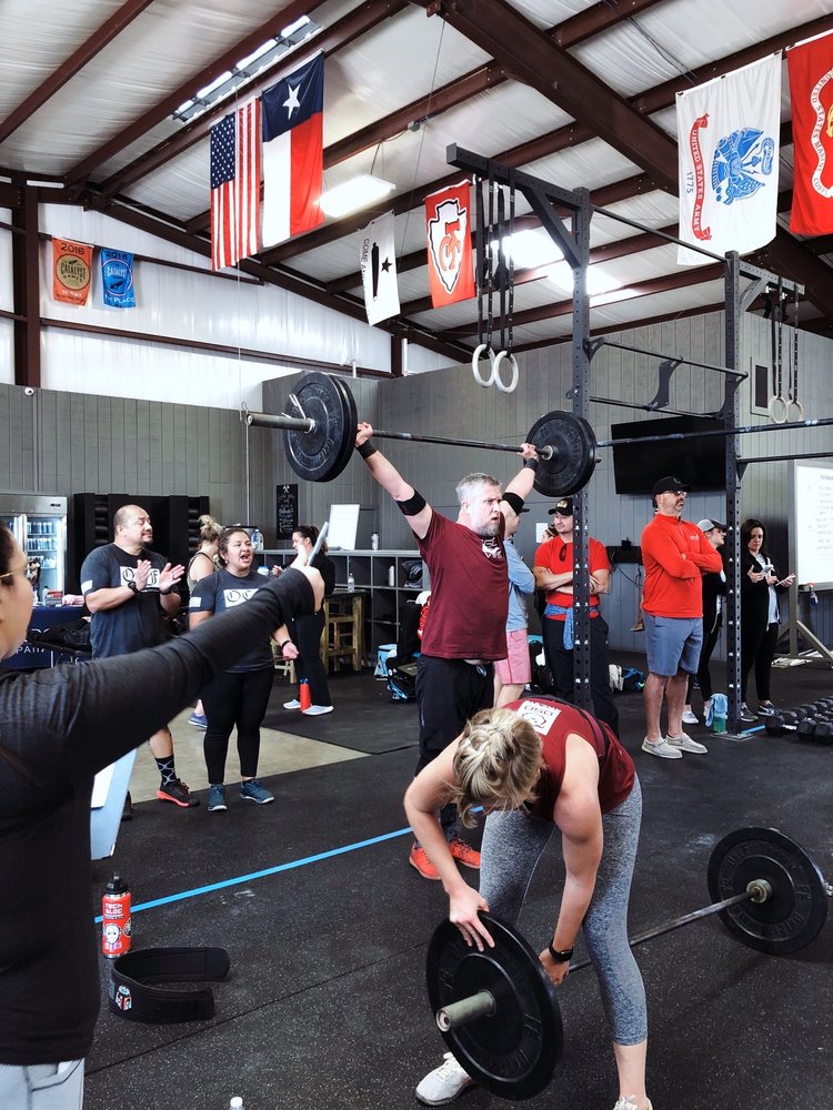 OSO CROSSFIT - 26 Photos & 21 Reviews - 701 N Alamo, San Antonio, Texas ...