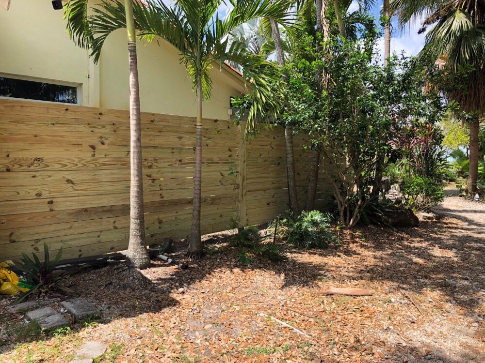 SAMADA FENCE - Updated May 2025 - 28 Photos & 22 Reviews - 1701 W 37th ...