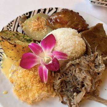 HALE KOA LUAU - Updated October 2025 - 190 Photos & 49 Reviews - 2055 ...