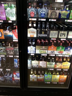 DESERT PIT STOP - Updated January 2026 - 17 Photos & 39 Reviews - 7161 ...