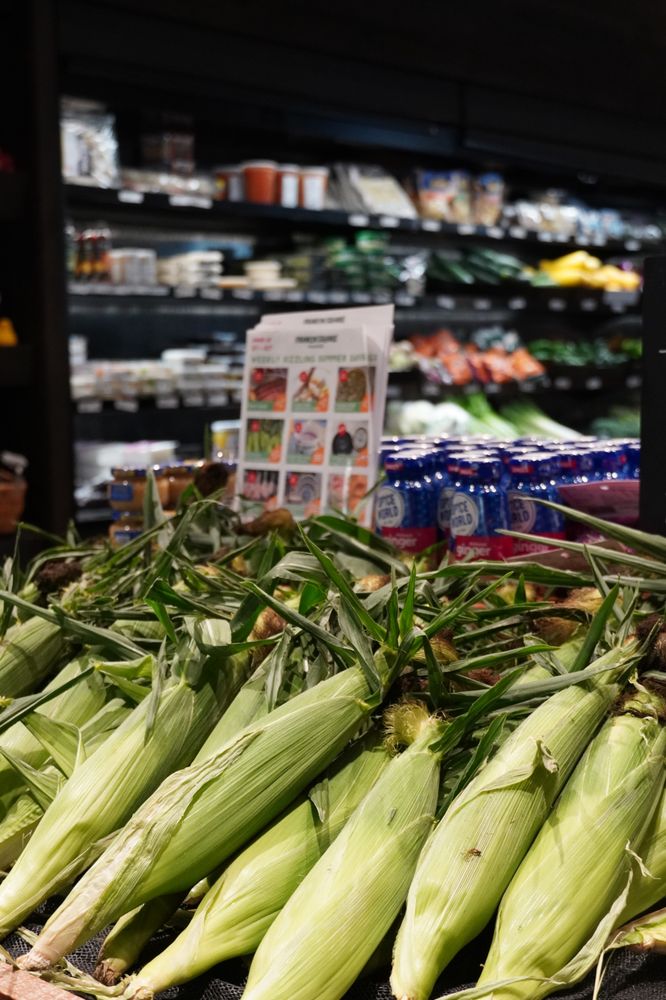 FRANKLIN SQUARE MARKET - Updated January 2026 - 75 Photos & 28 Reviews ...