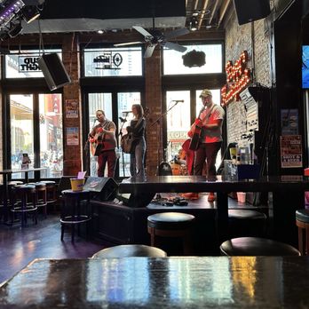 RIPPY’S BAR & GRILL - Updated May 2025 - 915 Photos & 1132 Reviews - 429 Broadway, Nashville ...