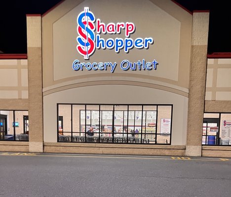 SHARP SHOPPER - Updated December 2025 - 14 Photos & 18 Reviews - 1577 ...