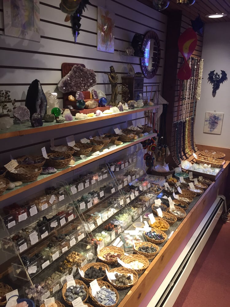MOONSHADOWS GIFTS FOR THE SPIRIT - Updated January 2026 - 10 Photos - 72 N Main St, Saint Albans ...