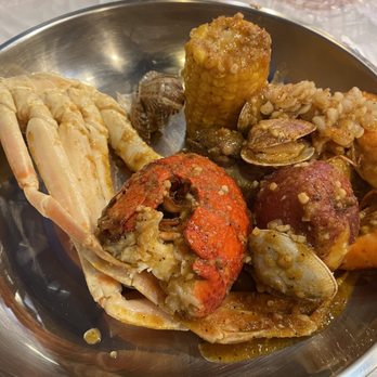 SEAFOOD BUCKET CAJUN STYLE - Updated December 2024 - 539 Photos & 116 ...