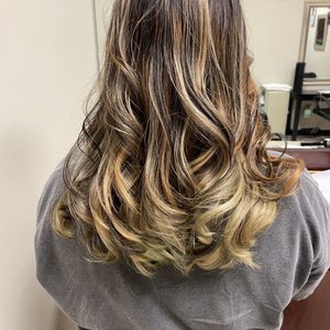 GENIE HAIR - Updated November 2024 - 32 Reviews - 808 Pershing Dr ...