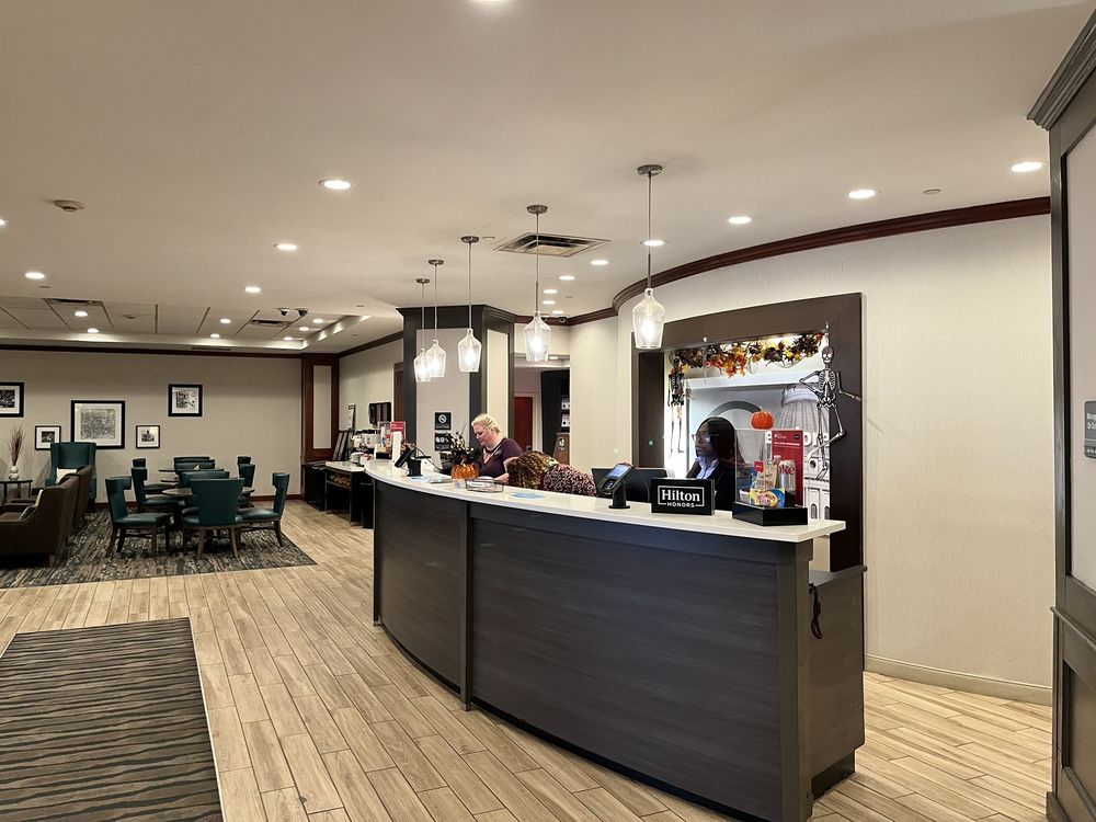 HAMPTON INN ST. LOUIS-DOWNTOWN AT THE GATEWAY ARCH - Updated October ...