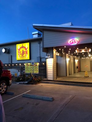 TE’JUN THE TEXAS CAJUN- ROBINSON - Updated July 2024 - 190 Photos & 244 ...