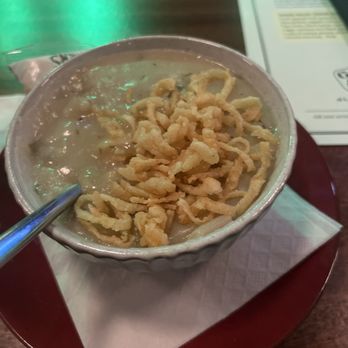 GUS’ SNUG - Updated July 2024 - 52 Photos & 43 Reviews - 38 S Main St ...