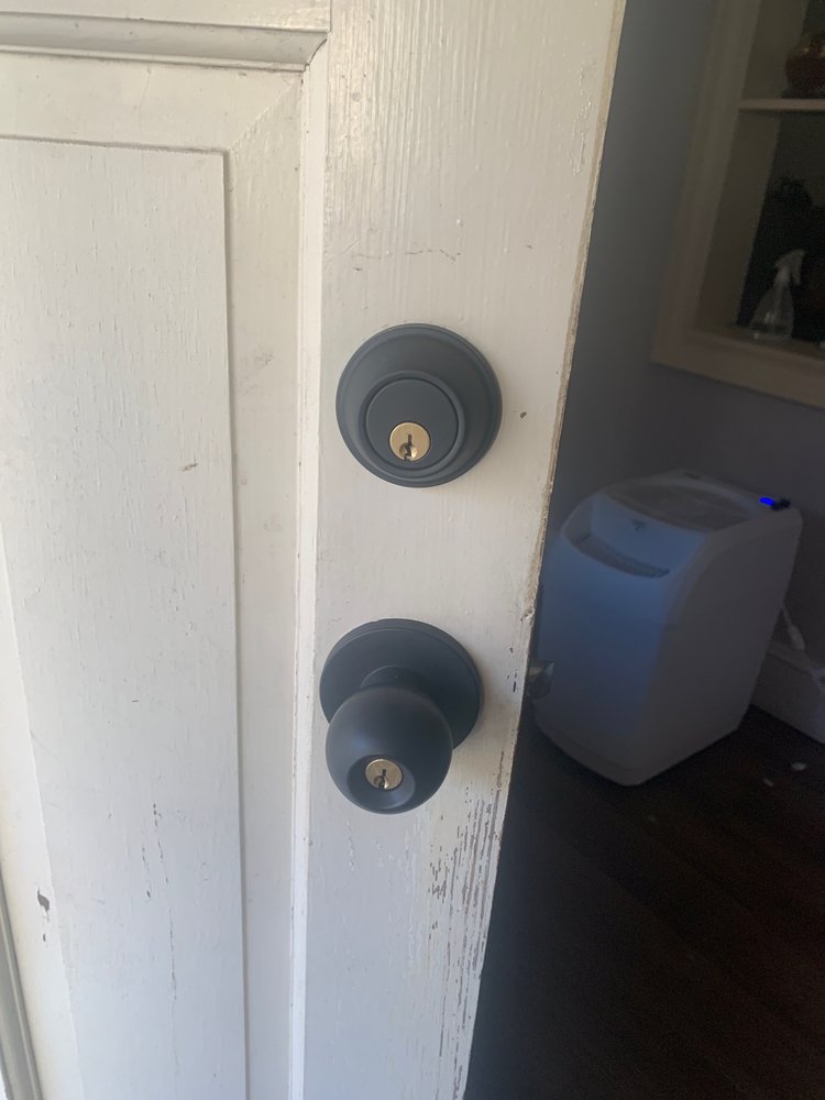 STANFORD LOCK AND KEY - Request a Quote - Snellville, Georgia - Keys ...