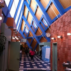 MIDDLE COUNTRY PUBLIC LIBRARY - 19 Photos & 14 Reviews - 101 Eastwood ...