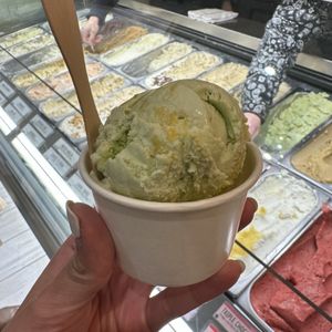 BI-RITE CREAMERY - 6146 Photos & 10135 Reviews - 3692 18th St, San ...