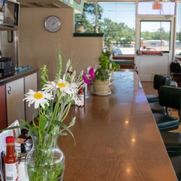 SWEETIE’S CAFE & CATERING - Updated December 2025 - 129 Photos & 279 ...