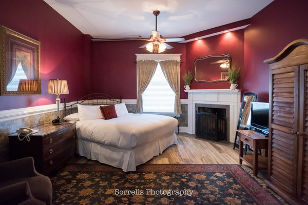 THE INN ON BROADWAY - Updated December 2024 - 47 Photos & 41 Reviews ...