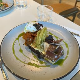 TWO HANDS - Updated December 2025 - 504 Photos & 304 Reviews - 606 8th ...