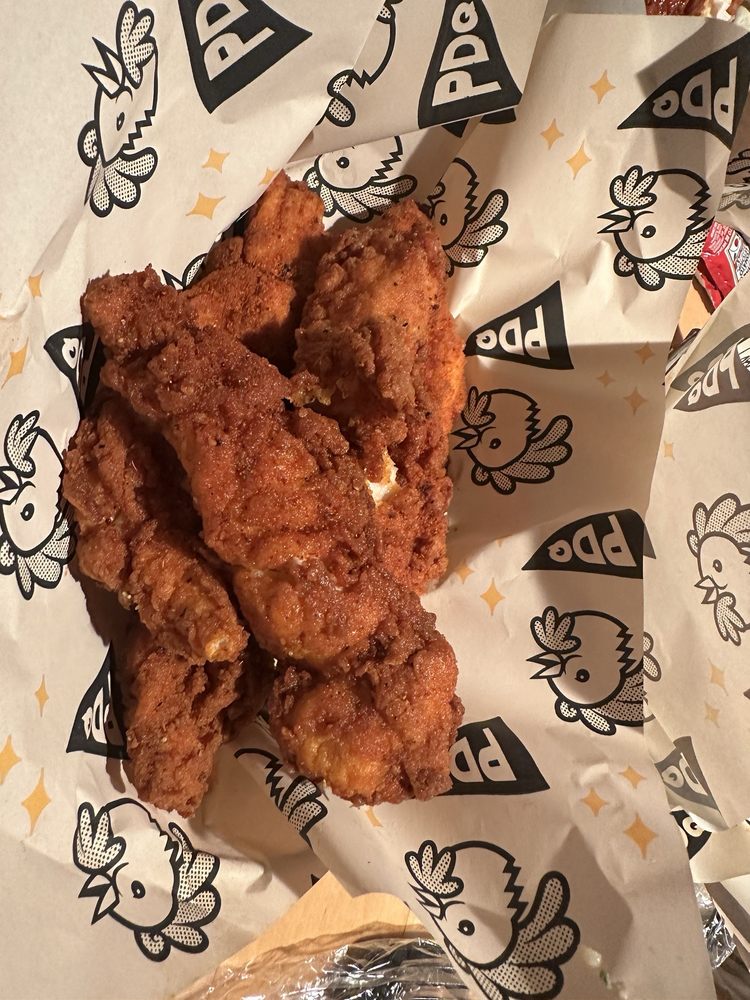 PDQ CHICKEN - Updated August 2025 - 195 Photos & 205 Reviews - 1610 ...