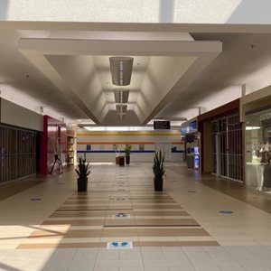 GEORGIAN MALL - 21 Photos & 14 Reviews - 509 Bayfield Street, Barrie ...