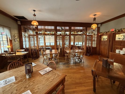 COLONY HOUSE RESTAURANT - Updated January 2026 - 182 Photos & 266 ...