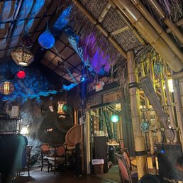 TIKI INIKI - Updated July 2025 - 1006 Photos & 1258 Reviews - 5-4280 ...