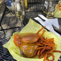 RED MOOSE CAFE - Updated January 2026 - 57 Photos & 57 Reviews - 224 ...