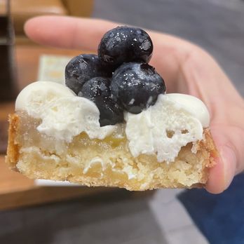 D’CARAMEL PATISSERIE - Updated July 2024 - 61 Photos & 20 Reviews ...