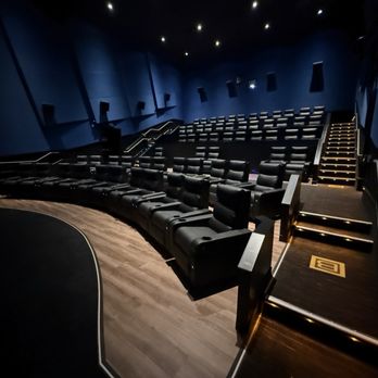 AMC UTC 14 - Updated May 2025 - 112 Photos & 72 Reviews - 4425 La Jolla ...