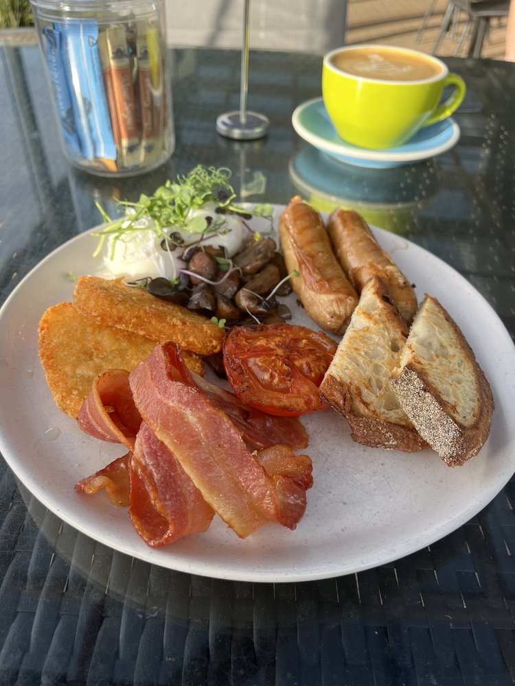 Narrow Neck Beach Cafe, Auckland | Roadtrippers