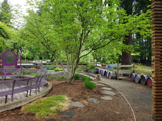 WOODINVILLE LIBRARY - Updated October 2025 - 24 Photos & 17 Reviews ...