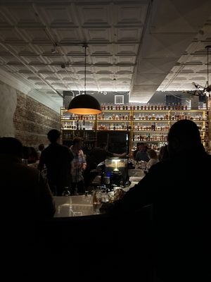 ROOM ONE ELEVEN - Updated October 2024 - 29 Photos & 48 Reviews - 111 E ...