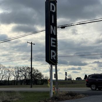 ROUTE 30 DINER - Updated May 2025 - 173 Photos & 192 Reviews - 2575 ...