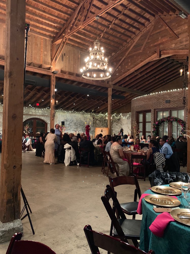 550 TRACKSIDE - 16 Photos - Venues & Event Spaces - 550 N Clayton St ...