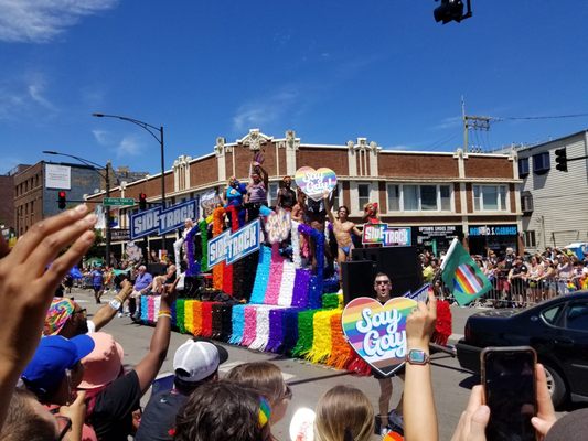 CHICAGO PRIDEFEST & PARADE - Updated June 2025 - 519 Photos & 70 ...
