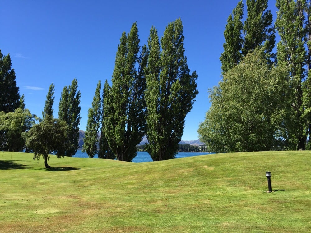 EDGEWATER RESORT HOTEL & APARTMENTS - 11 Photos - Sargood Dr, Wanaka ...