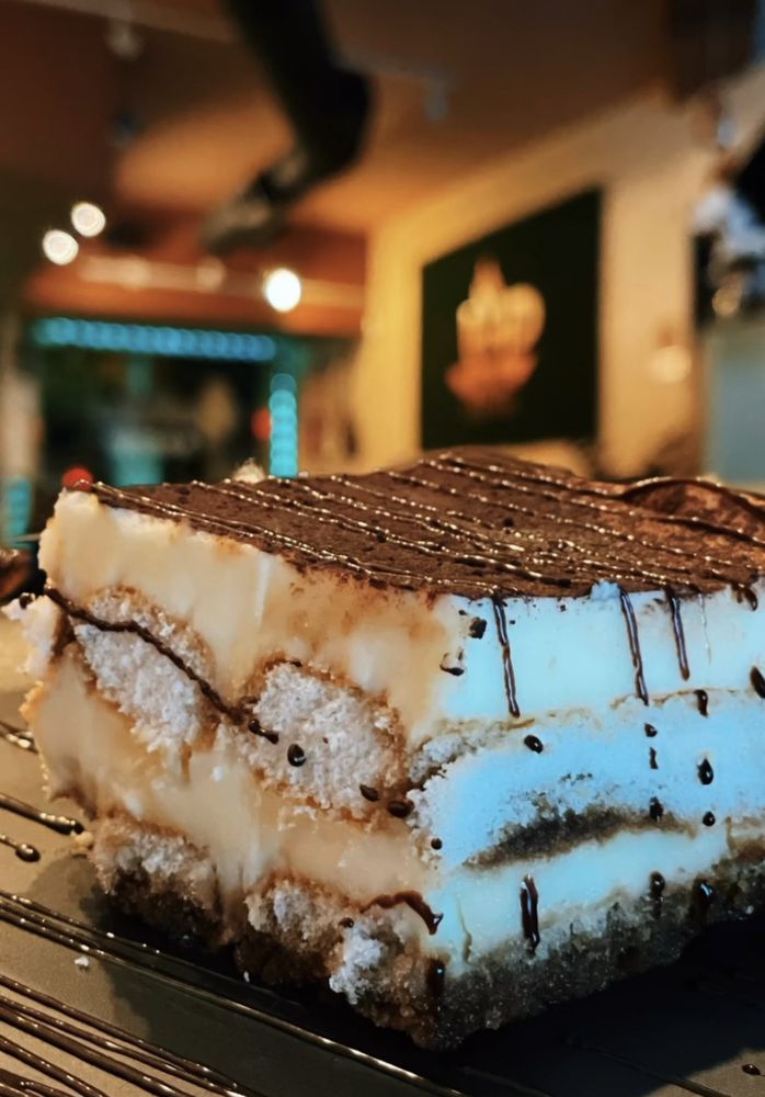 UPTOWN COFFEE - 261 Photos & 155 Reviews - 1831 W Glenoaks Blvd ...