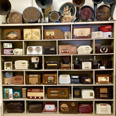 VINTAGE RADIO & COMMUNICATION MUSEUM OF CT - Updated December 2025 ...
